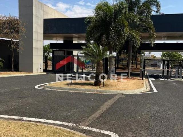 Lote em condomínio em Rua Beatriz Aparecida Zuim Lamarca Residencial Verana Parque Alvorada Mar