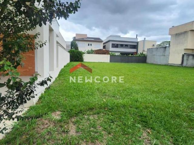 Lote em condomínio em Rua Guimarães Rosa Loteamento Residencial Campos do Conde II Tremembé/SP