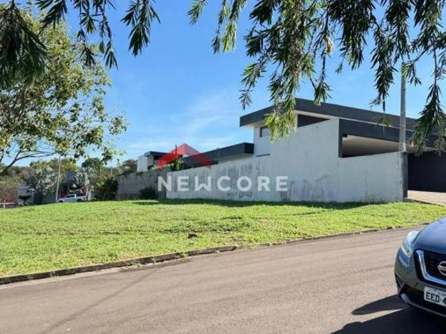 Lote em condomínio em Rua Luiz Levorato Jardim Marabá Bauru/SP