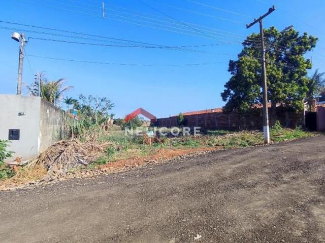 Lote em condomínio em Rua Padre Gisley Azevedo Gomes Condomínio Santa Maria Maringá/PR