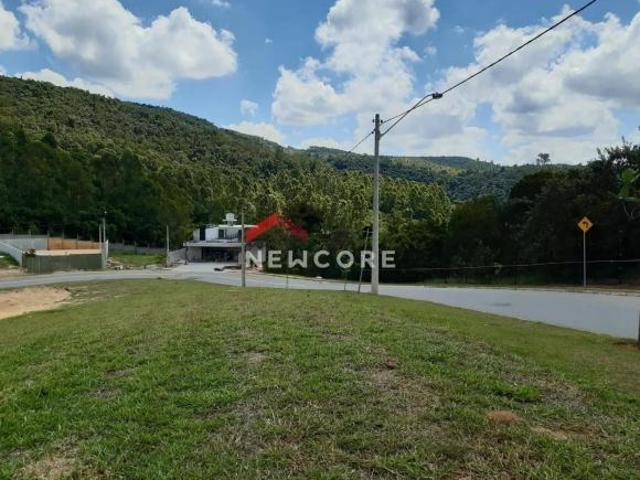 Lote em condomínio em Rua Paula Arantes Lanhoso Gilio Loteamento Residencial Rio das Flores Ita
