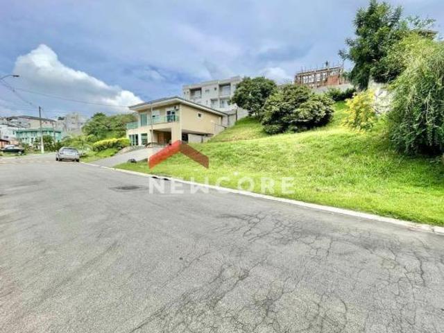 Lote em condomínio em Rua Pinheiros Jardim Colibri Cotia/SP