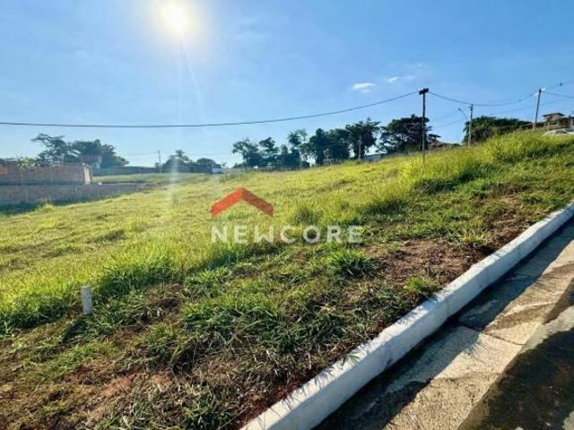 Lote em condomínio em Rua Primeiro de Maio Nacional Contagem/MG