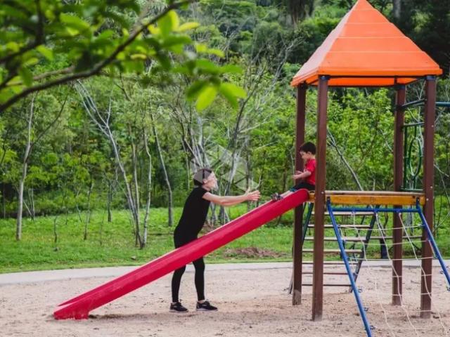 Lote em condomínio fechado