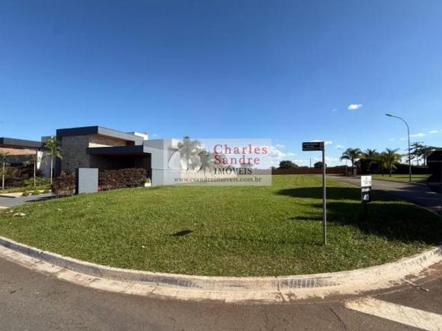 Lote em Condomínio Fechado para Venda em Goiânia, Fazenda Vau das Pombas
