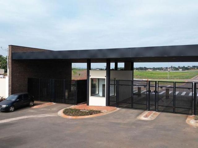 Lote em condomínio no Porto Ville Betel a venda