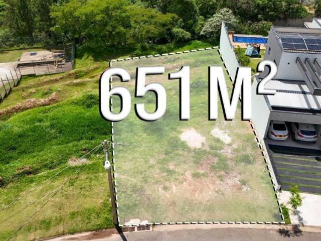 Lote em condomínio para venda em Loteamento Residencial e Comercial Horto Florestal, 651m²