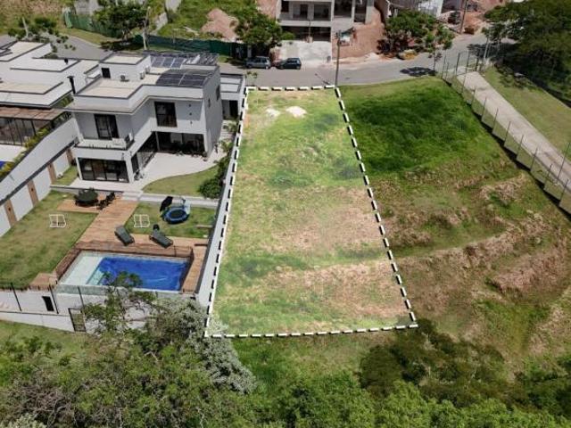 Lote em condomínio para venda em Loteamento Residencial e Comercial Horto Florestal, 651m²