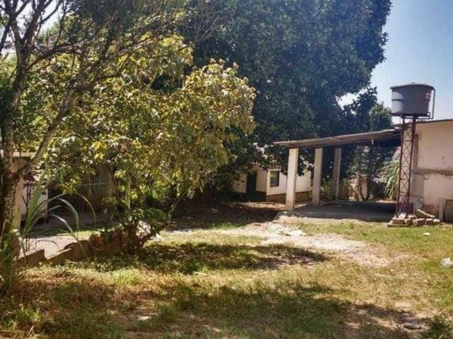 Lote em Estrada Mauá e Adutora Rio Claro Jardim Ipê Mauá/SP