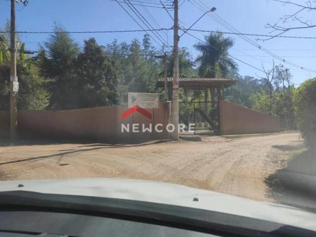 Lote em Estrada Santa Madalena Estância São Paulo Campo Limpo Paulista/SP