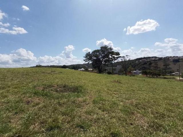 Lote em Lagoa Santa no Condomínio Champagne