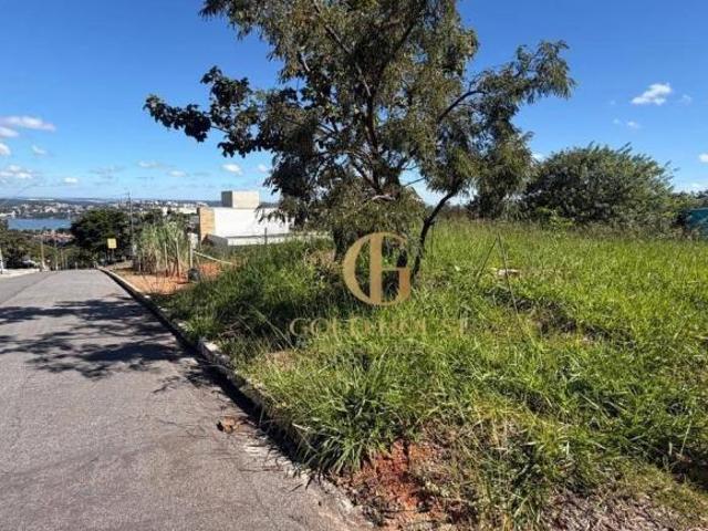 Lote em Lagoa Santa no Condomínio Jardins da Lagoa