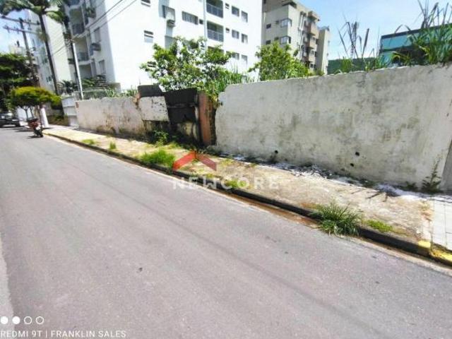 Lote em Rua Alberto Quatrini Bianchi Enseada Guarujá/SP