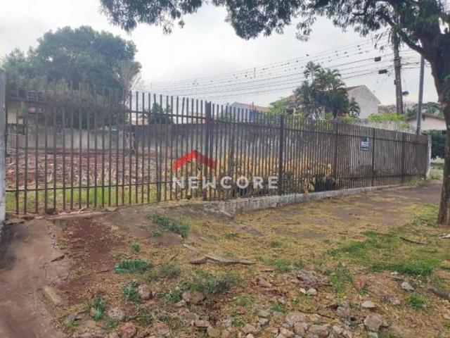 Lote em Rua Amador Bueno Conjunto Residencial Itamaraty Maringá/PR
