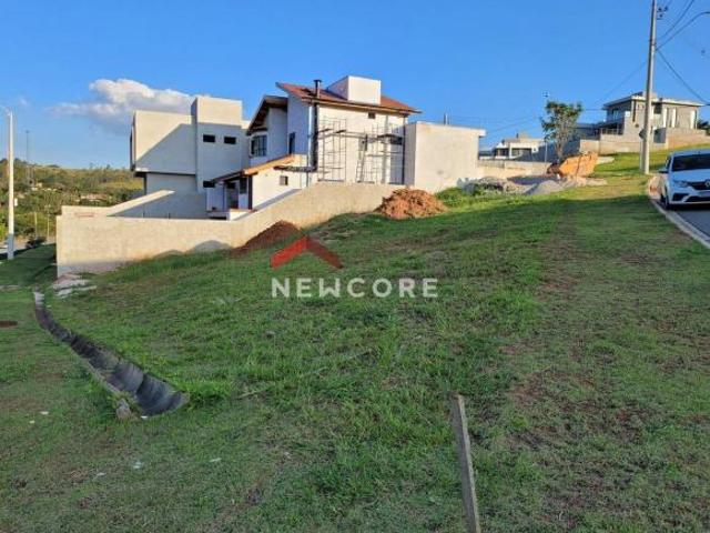 Lote em Rua Claudio Colhado Residencial Fazenda Santa Rosa Fase 1 Itatiba/SP
