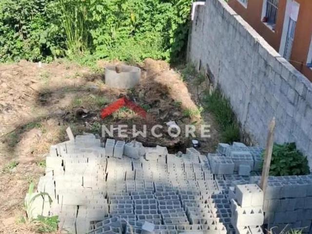 Lote em Rua Dona Olívia Faria Nogueira Santo Egídio Embu Guaçu/SP