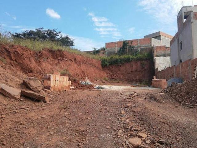 Lote em Rua dos Tropeiros Villa Real Sabará/MG