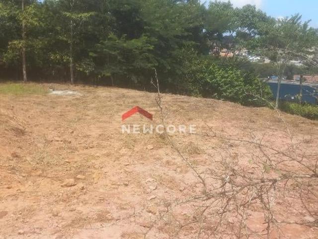 Lote em Rua Doutor André Stucchi Parque Itararé Embu Guaçu/SP