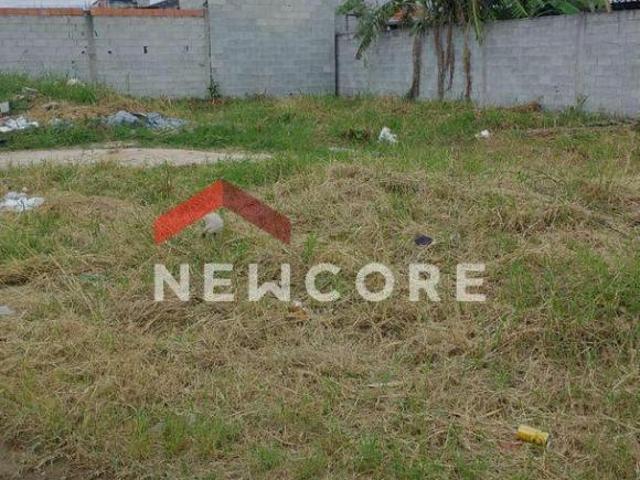 Lote em Rua Ferrarini Jardim Aeroporto III Mogi das Cruzes/SP
