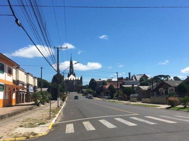 Lote em rua Inácio Moraes Centro Canela/RS