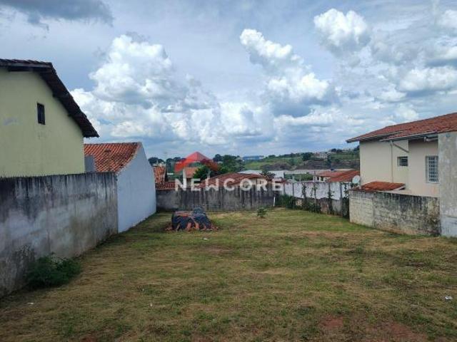Lote em Rua Iracema Jardim das Cerejeiras Atibaia/SP