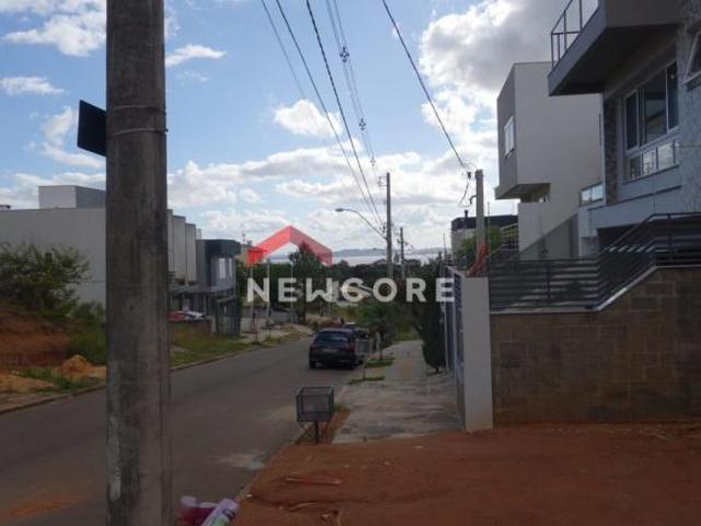 Lote em Rua Manoel Fernandes Guarujá Porto Alegre/RS