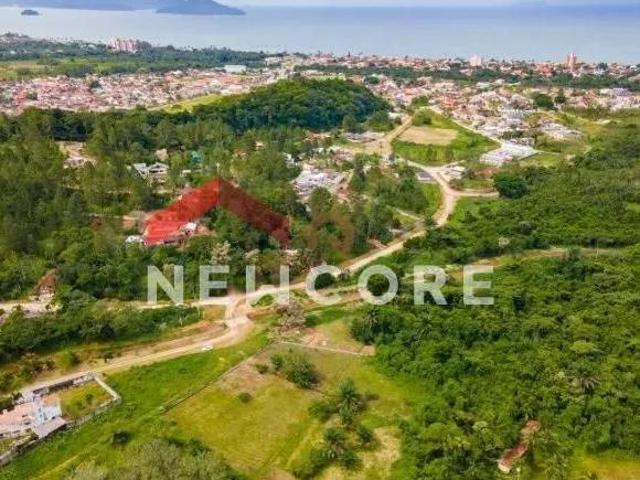 Lote em Rua Nove Capricónio III Caraguatatuba/SP