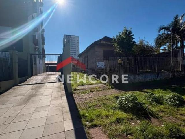 Lote em Rua Pedro Lerbach Centro Esteio/RS
