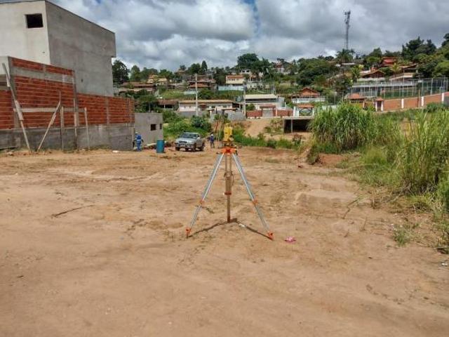 Lote em Rua Primeiro de Maio Jardim Terceiro Centenário Atibaia/SP