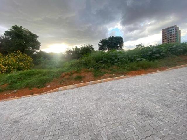 LOTE EM VICENTE PIRES EM CONDOMÍNIO FECHADO COM LINDA VISTA DOC 100%!