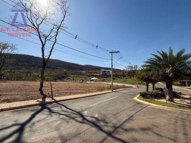 Lote esquina 285,5 m² à Venda Condomínio Diamond Ibituruna