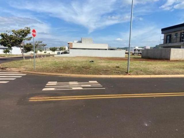Lote esquina Cond Vivendas da Mata | Rosa e Rangel Consultoria e Assessoria Imobiliária