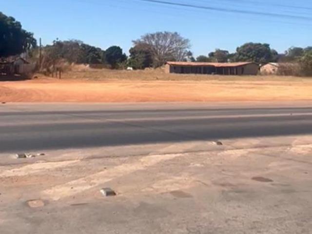 LOTE GRANDE PARA COMERCIO GO 010 LUZIANIA
