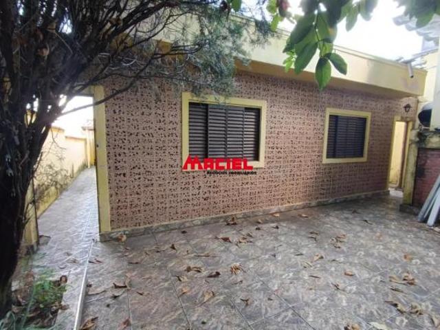 Lote inteiro Jd. Satélite