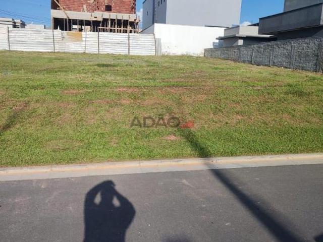 Lote Jardins Bolonha 300 metros Lote à Venda, 300.00 por R$ 280000.00 no setor Jardins Bolonha VN349