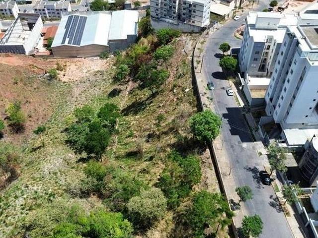 LOTE l BAIRRO MANACÁS R$ 1.340.000,00