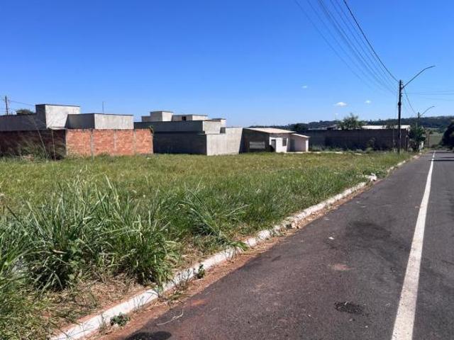 Lote Lote à Venda, 200.00 por R$ 135000.00 no setor Residencial Santa Edwiges AD21233