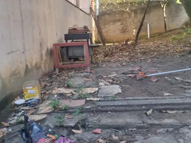 Lote para venda com 200 metros quadrados em São Francisco Cariacica ES