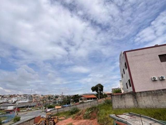 Lote para Venda em Contagem, Tropical
