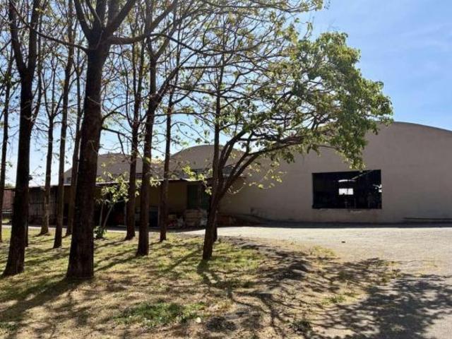 Lote para Venda em Goiânia, Conjunto Palmares, 6 dormitórios, 2 suítes, 4 banheiros, 4 vagas