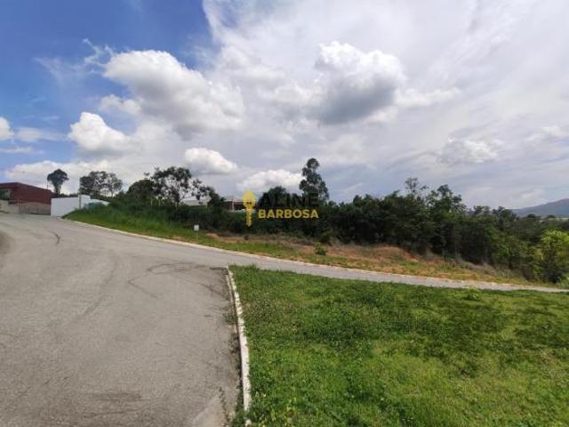 Lote para Venda em Sarzedo, Centro