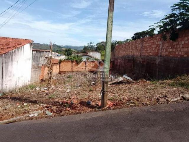 Lote para Venda em Patos de Minas, Coração Eucarístico