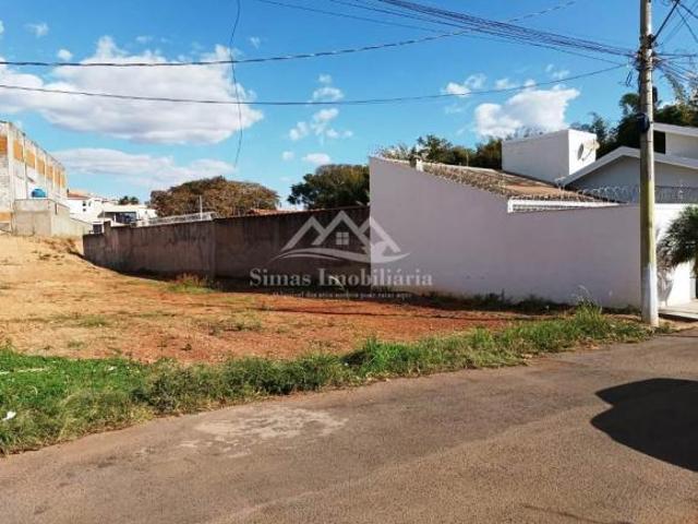 Lote para Venda em Patos de Minas, Guanabara