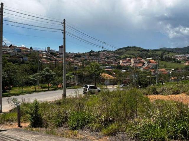 Lote para Venda em Paraisópolis, Santo Antônio