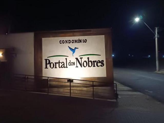 Lote para venda Portal dos Nobres Guaxupé