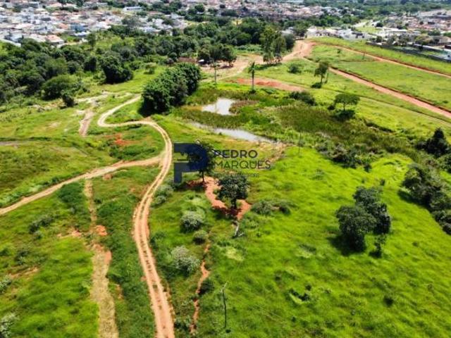 Lote Parcelado para Venda em Sete Lagoas, Florata da Serra