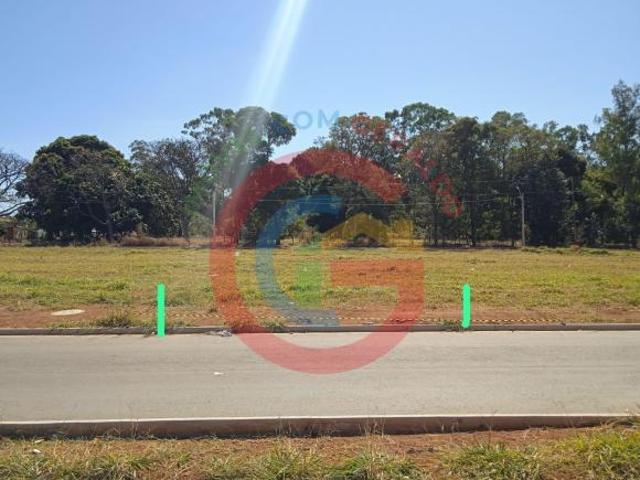 Lote 270m Parque Água Azul Saída para Trindade