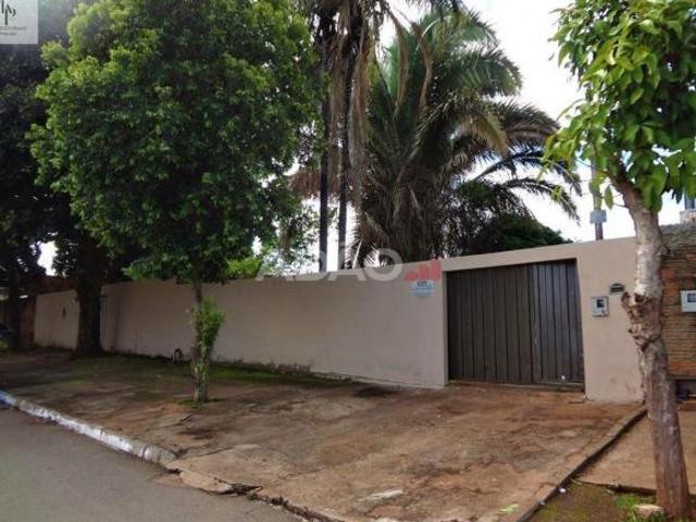 LOTE PARQUE AMAZÔNIA AO LADO DO BURITI SHOPPING Casa de Rua com 3 Quarto s por R$ 650000.00 no se