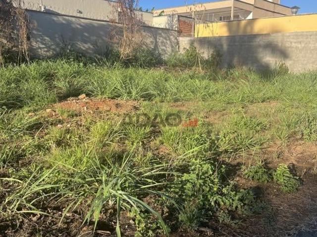 Lote Parque Cascavel Área / Terreno à Venda, 407.50 por R$ 480000.00 no setor Jardim Atlântico IN401