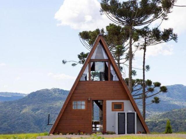 Lote perfeito para Airbnb a 10min da Rota do Vinho, terreno de 1000M, com vista para natureza